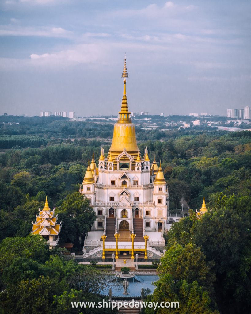 Buu Long Pagoda - Stunning Buddhist Temple in Ho Chi Minh City ...